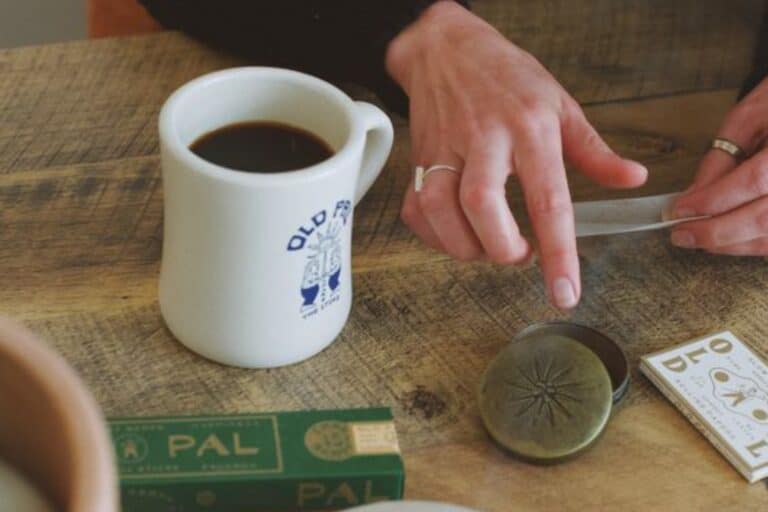 How to Roll a Hash Hole - Old Pal